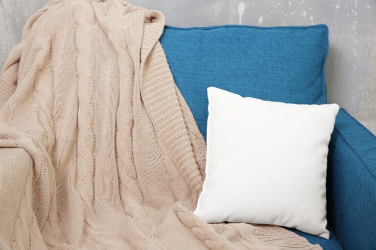 What Size Are Standard Pillows? A Guide to Help You Sleep! - Homes Guide